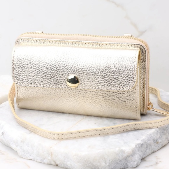 German Fuentes | Bags | German Fuentes Good Leather Purse | Poshmark